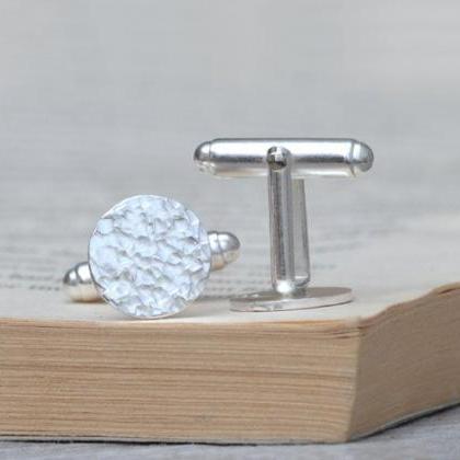 Simple Cufflinks With Textured Surface, Classic Round And Oval ...