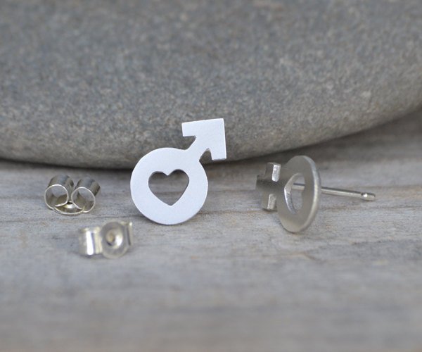 Mars & Venus Earring Studs In Sterling Silver With Heart Shape ...